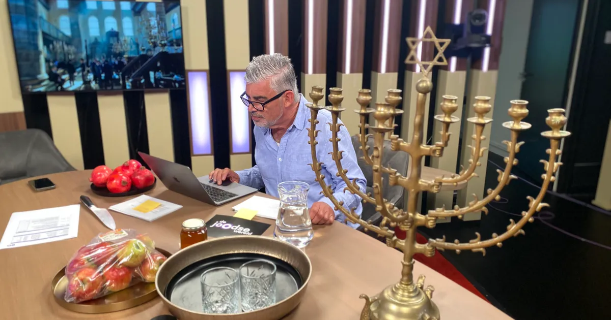 Rob Oudkerk presenteert talkshow De Joodse Wereld - EO