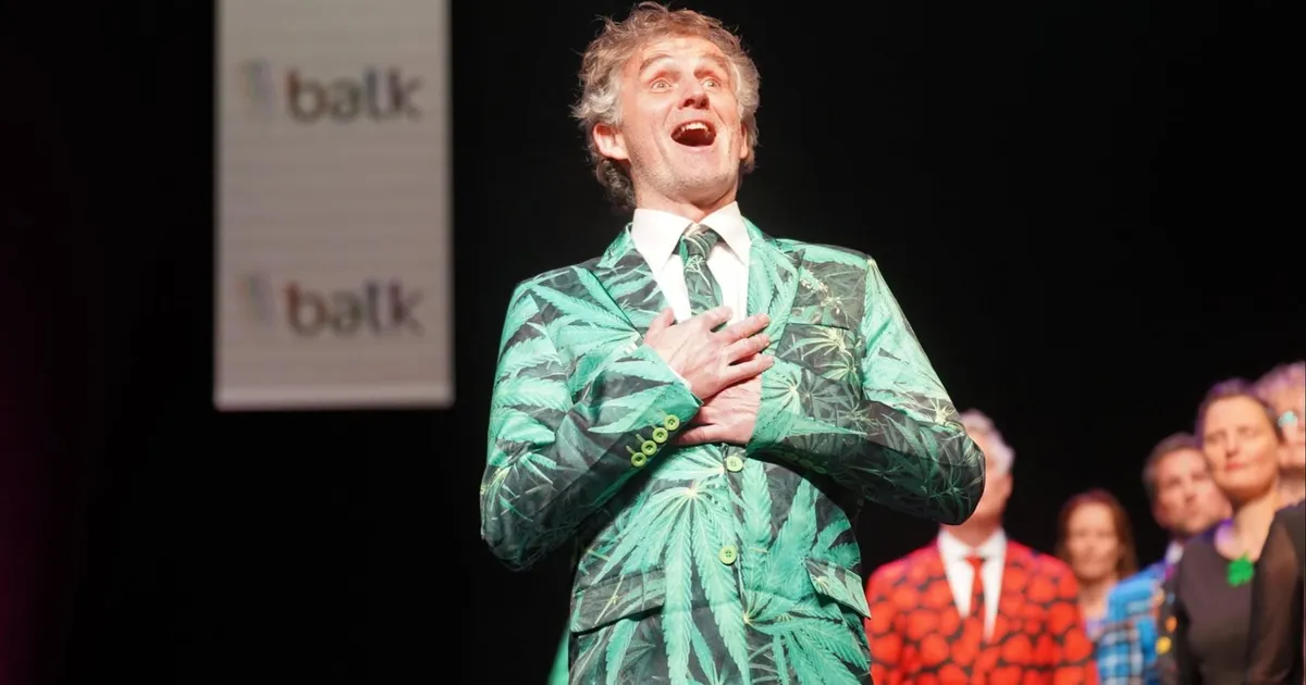 Musicus Ruut te Velthuis vertelt over samenzang in Nederland - EO