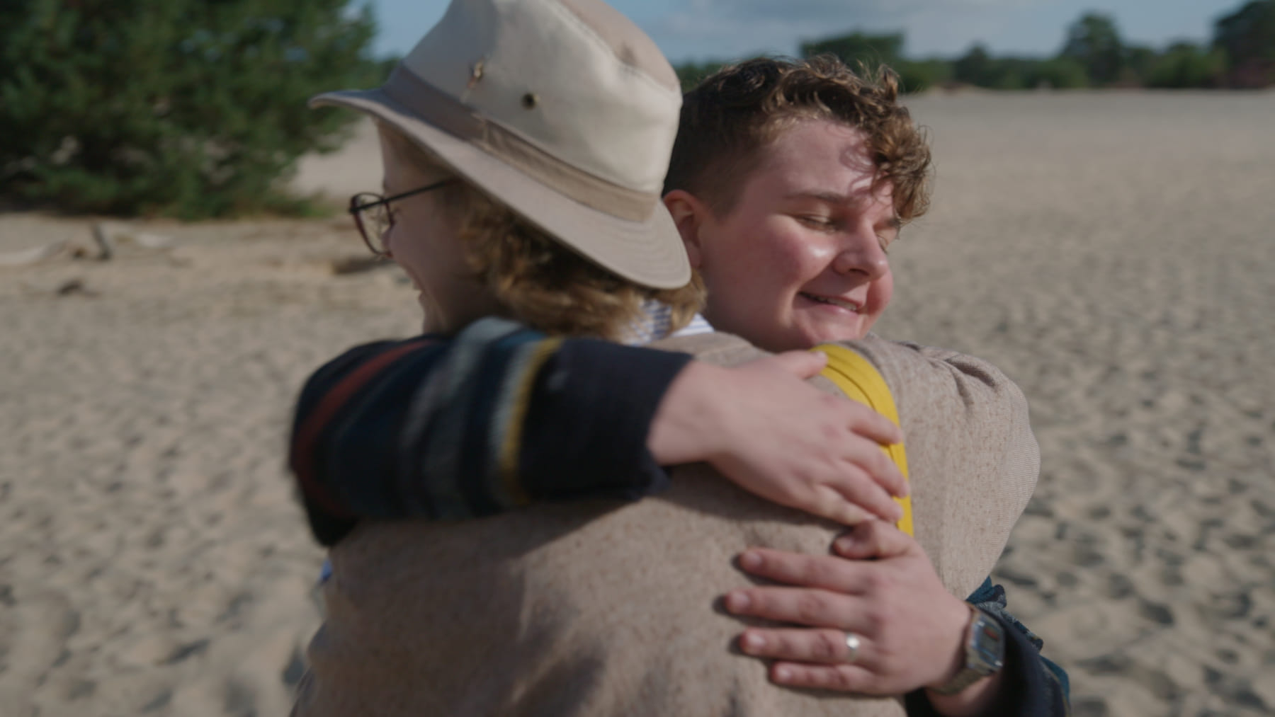 Gelovige transpersonen delen hun verhaal in 'Ken je mij?' - EO